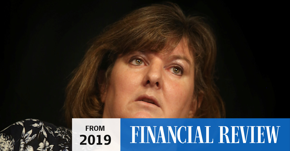Financial advisers too expensive and can't be trusted, report finds Financial advisers too expensive and can't be trusted, report finds